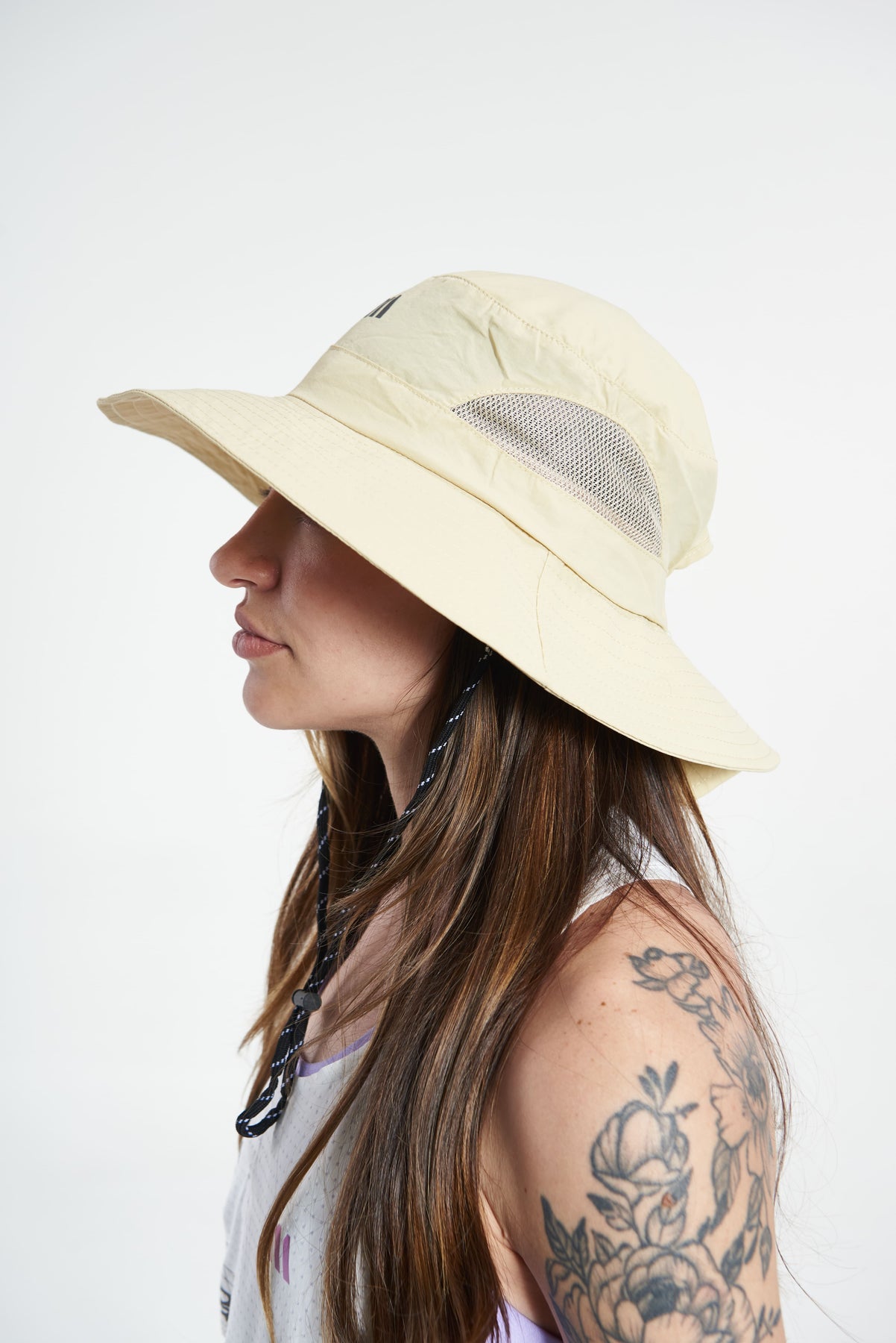 PERFORMANCE HAT AM– Anonymous Morning